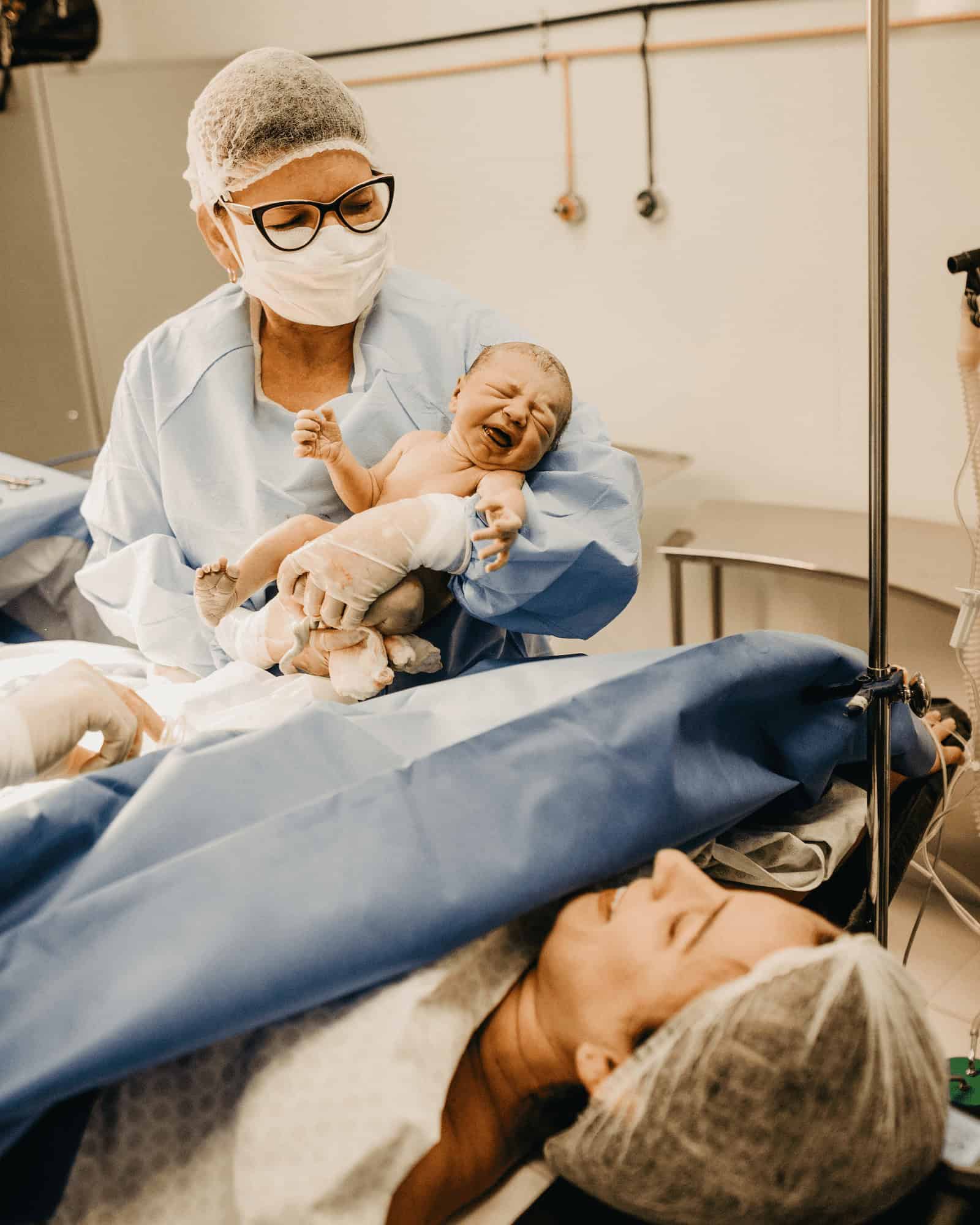 Surrogacy Birth Guide - From the Hospital to Baby Coming Home ...